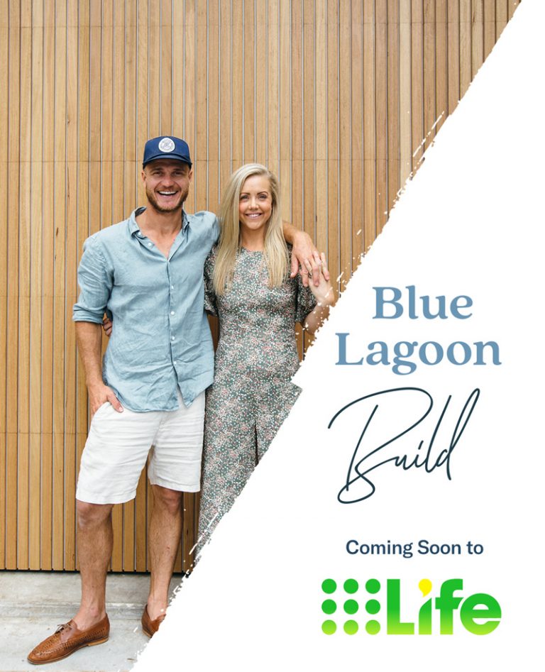 Blue Lagoon Build on 9Life! - Kyal & Kara : Kyal & Kara